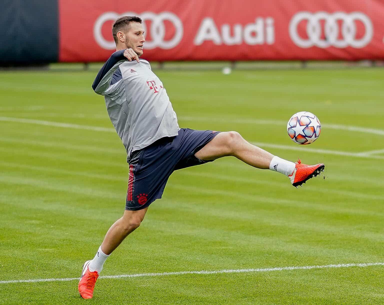 Droht den Bayern ein weiterer Ausfall? Niklas Süle bricht Training ...
